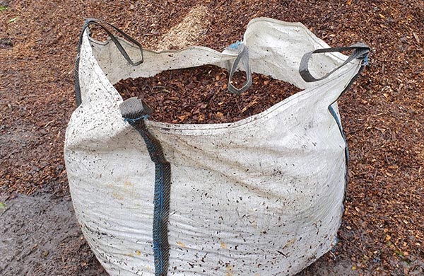 Firewood / Logs and Woodchip – Acer Trees and Logs